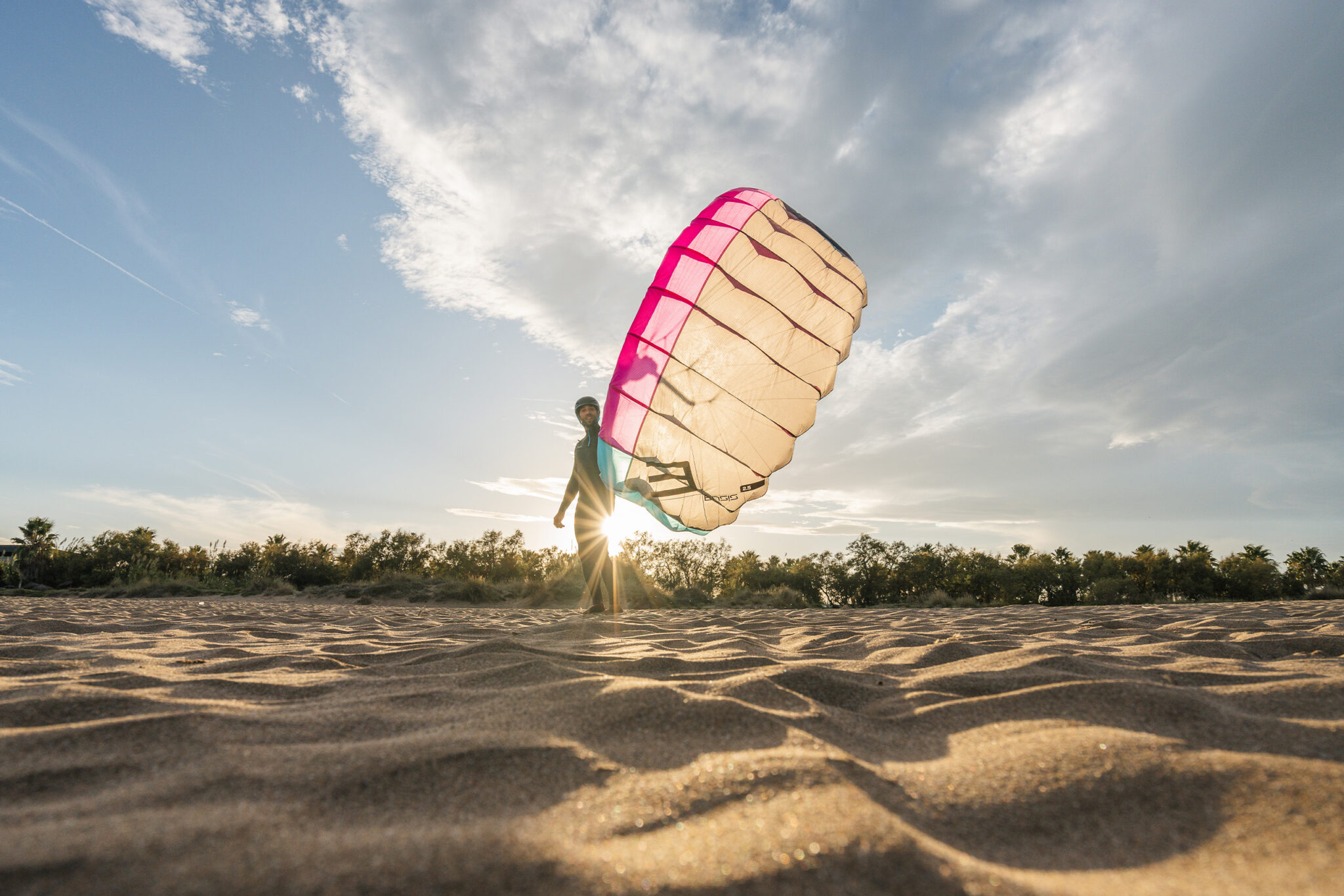 Parawing Technology for Downwinding | ENSIS Academy